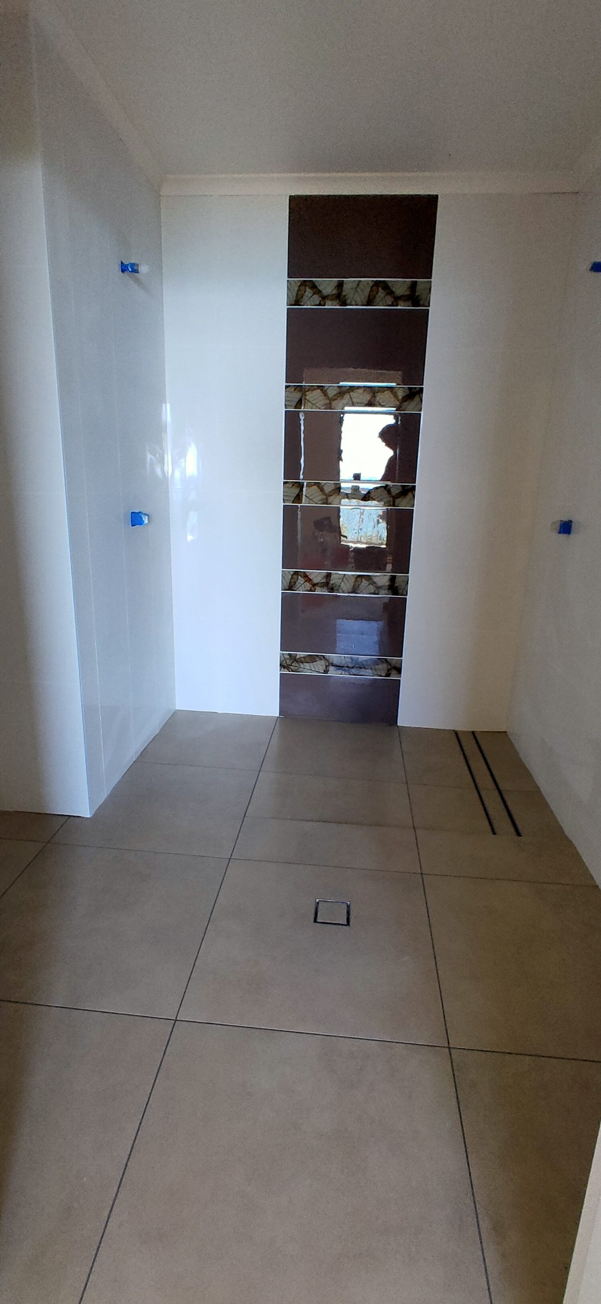 Home - Cairns Tiling Services